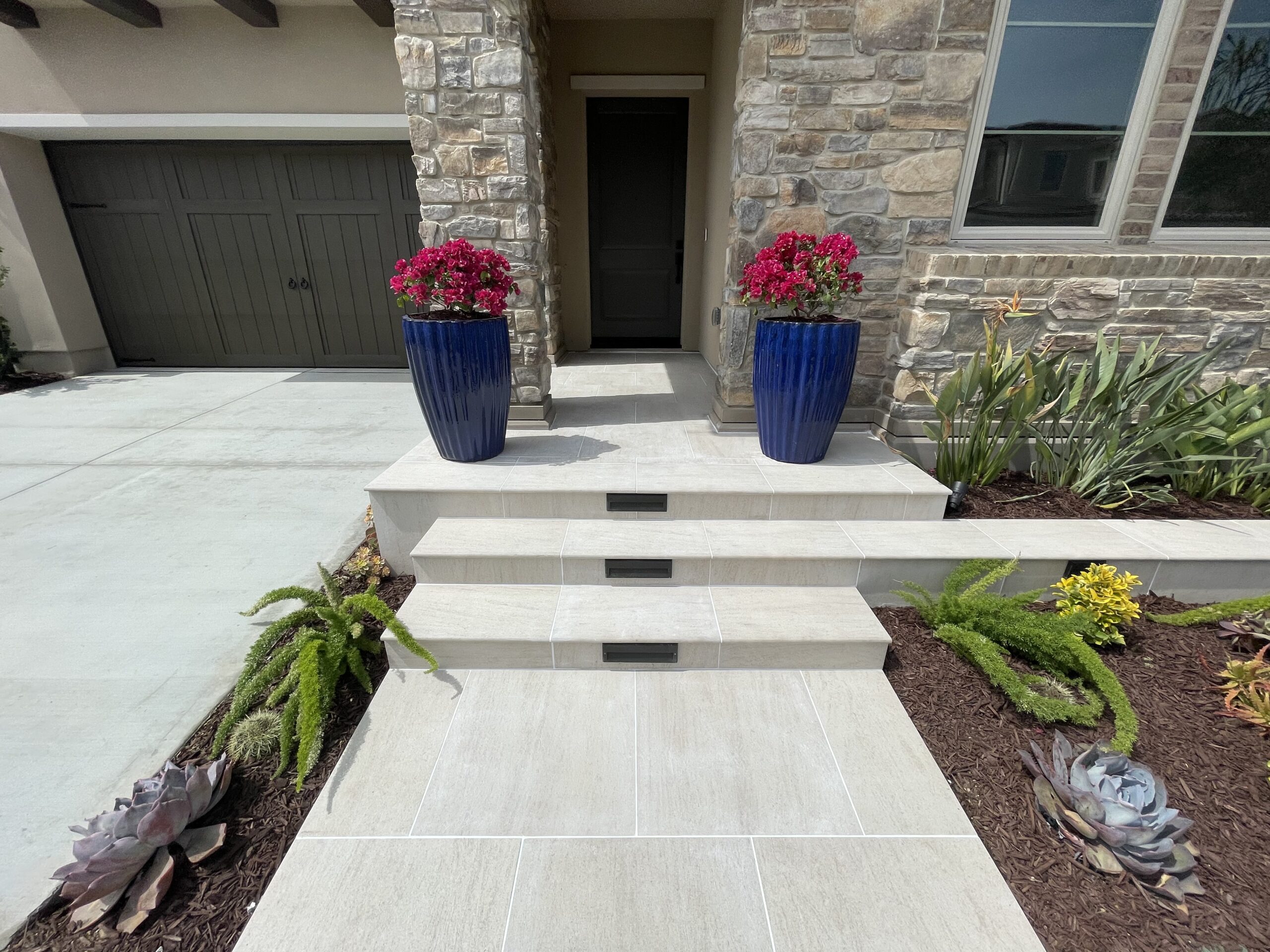 Front Yards – RayChen Studio